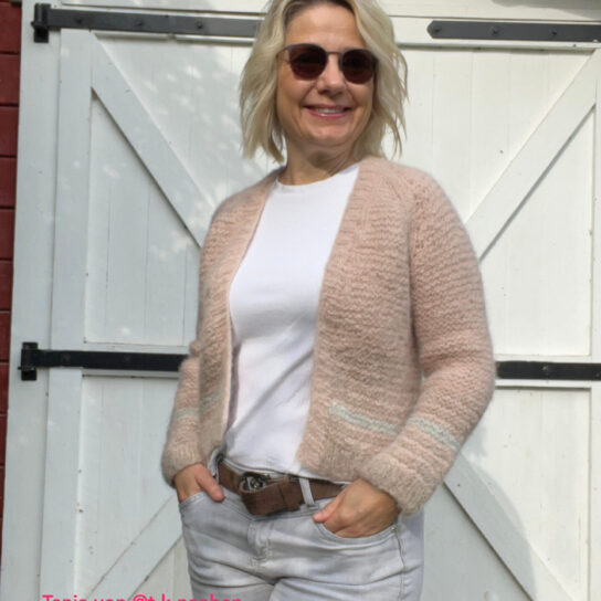 Joori Cardigan Knitting Pattern – Seamless Raglan Top-Down